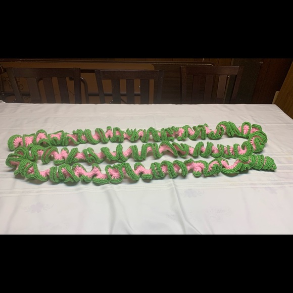 Hand Crafted | Holiday | Garland Spiral Ruffle Pink Flower Green Leaves ...